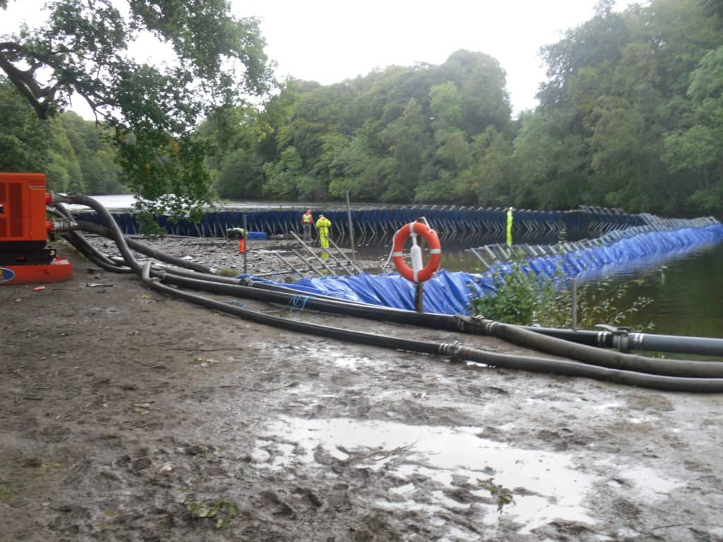 River crossing using a Portadam tempoary dam system cofferdam - OnSite ...